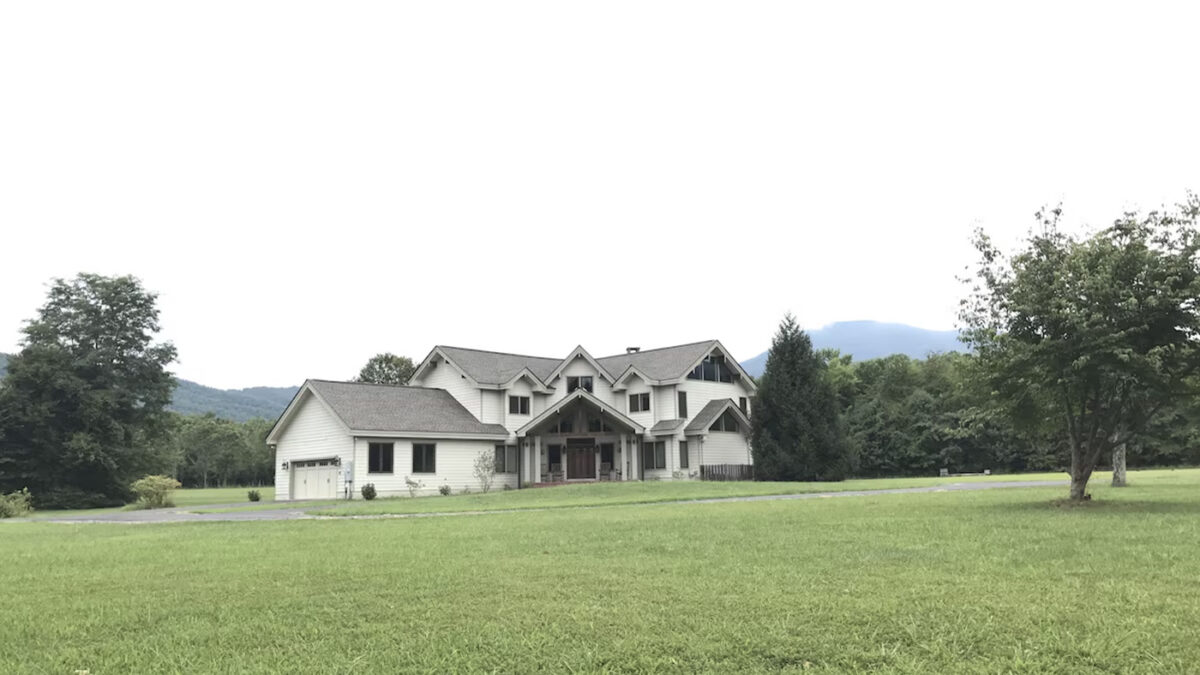 Three Ridges Haven - Nelson 151